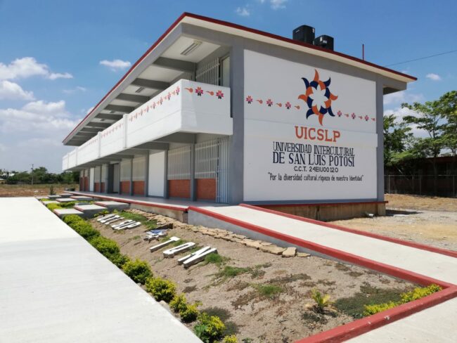 Inauguracion de exposicion de simbolos patrios tendra la UICSLP Campus ...