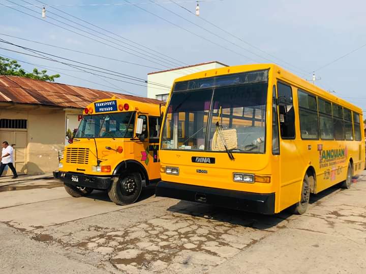 Alcalde entrega dos autobuses para transporte de estudiantes totalmente ...
