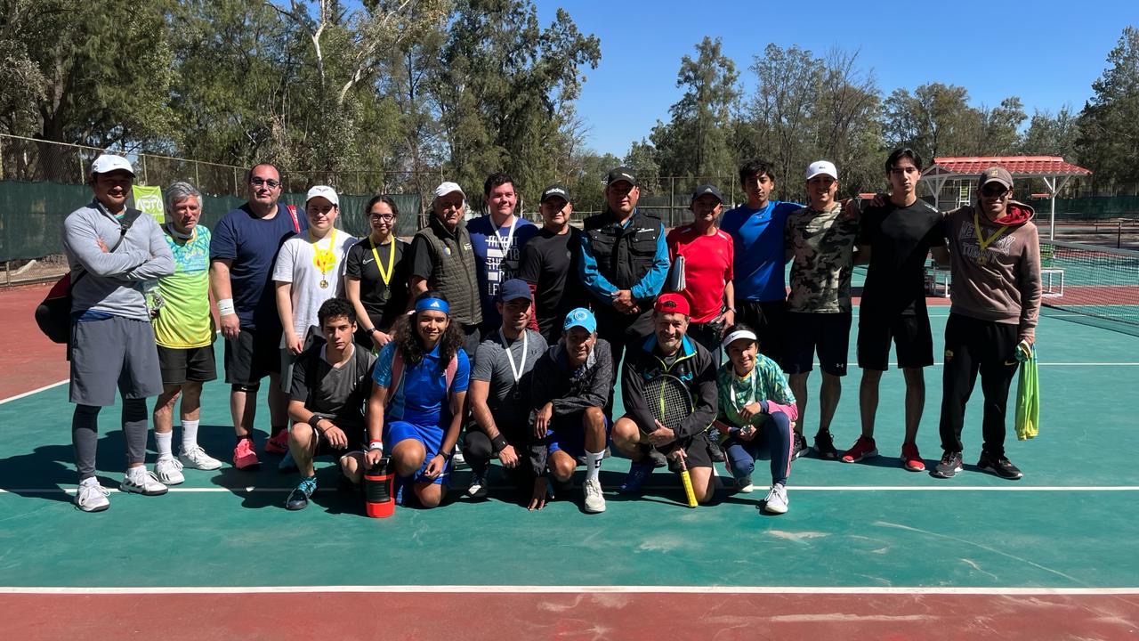 UN ÉXITO TORNEO DE TENIS DE LA AMISTAD, EN EL PARQUE TANGAMANGA I – Cadena Tres SLP